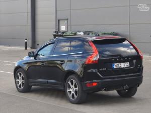 Volvo XC60 2010 in Vilnius, with an engine capacity of 2.40 L and mileage of 321 thousand km for 7000 €, photo 4 on AUTOMOTO.COM.LV