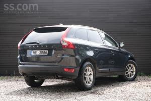 Volvo XC60 2010 in Riga, with an engine capacity of 2.40 L and mileage of 290 thousand km for 8890 €, photo 4 on AUTOMOTO.COM.LV