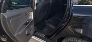 Volvo XC60 2010 Viļņa, ar dzinēja tilpumu 2.40 L un nobraukumu 298 tūkst. km par 3200 €, foto 8 vietnē AUTOMOTO.COM.LV
