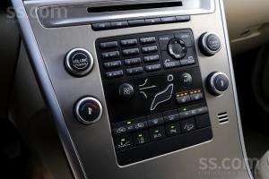 Volvo XC60 2010 Tukums, ar dzinēja tilpumu 2.40 L un nobraukumu 333 tūkst. km par 7450 €, foto 11 vietnē AUTOMOTO.COM.LV