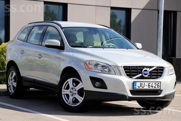 Volvo XC60 2010 Tukums, ar dzinēja tilpumu 2.40 L un nobraukumu 0 tūkst. km par 6990 €, foto 1 vietnē AUTOMOTO.COM.LV