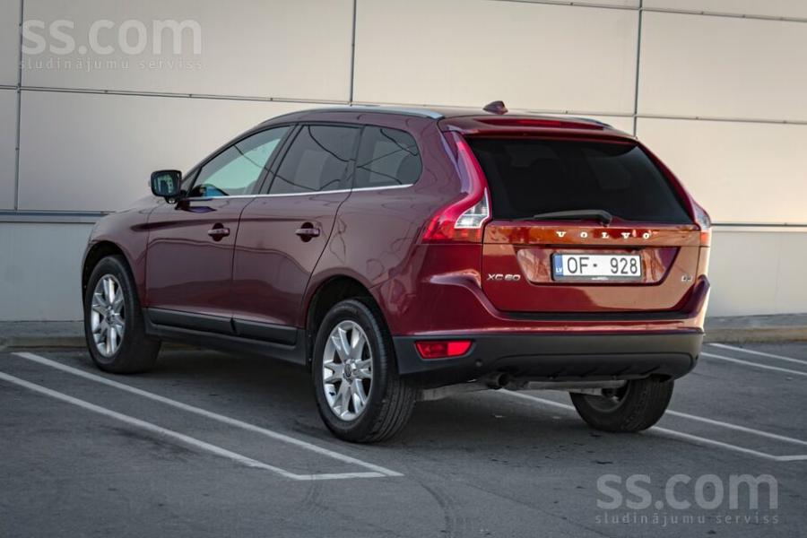 Volvo XC60 2010 in Riga, with an engine capacity of 2.00 L and mileage of 0 thousand km for 8500 €, photo 7 on AUTOMOTO.COM.LV