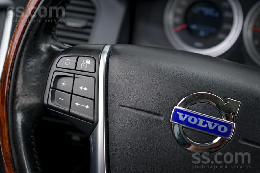 Volvo XC60 2010 in Riga, with an engine capacity of 2.00 L and mileage of 0 thousand km for 8500 €, photo 17 on AUTOMOTO.COM.LV