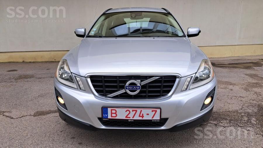 Volvo XC60 2010 Ogre, ar dzinēja tilpumu 2.40 L un nobraukumu 268 tūkst. km par 7650 €, foto 4 vietnē AUTOMOTO.COM.LV