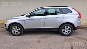 Volvo XC60 2010 Ogre, ar dzinēja tilpumu 2.40 L un nobraukumu 268 tūkst. km par 7650 €, foto 9 vietnē AUTOMOTO.COM.LV