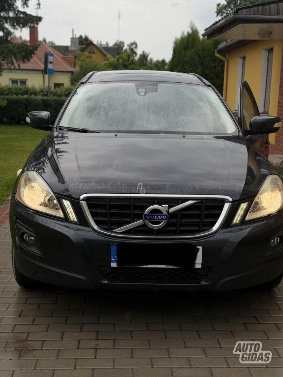 Volvo XC60 2010 in Birzai, with an engine capacity of 2.40 L and mileage of 274 thousand km for 6500 €, photo 1 on AUTOMOTO.COM.LV
