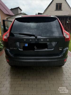 Volvo XC60 2010 in Birzai, with an engine capacity of 2.40 L and mileage of 274 thousand km for 6500 €, photo 4 on AUTOMOTO.COM.LV
