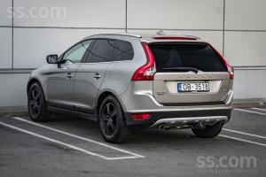 Volvo XC60 2010 Rīga, ar dzinēja tilpumu 2.40 L un nobraukumu 0 tūkst. km par 6750 €, foto 7 vietnē AUTOMOTO.COM.LV