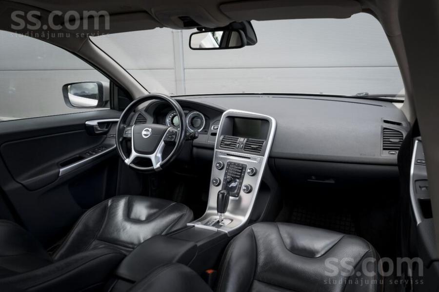 Volvo XC60 2010 Rīga, ar dzinēja tilpumu 2.40 L un nobraukumu 0 tūkst. km par 6750 €, foto 17 vietnē AUTOMOTO.COM.LV