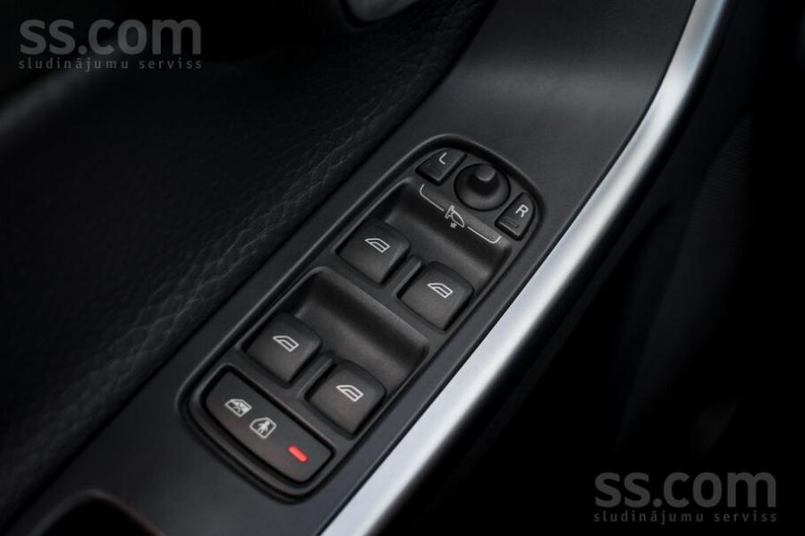 Volvo XC60 2010 Rīga, ar dzinēja tilpumu 2.40 L un nobraukumu 0 tūkst. km par 6750 €, foto 18 vietnē AUTOMOTO.COM.LV