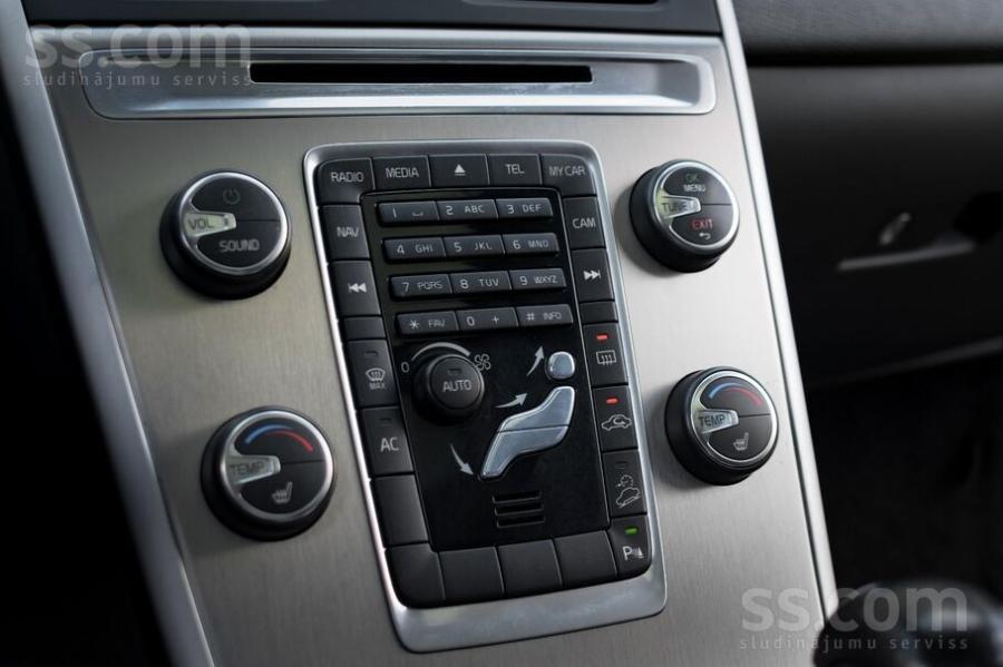 Volvo XC60 2010 Rīga, ar dzinēja tilpumu 2.40 L un nobraukumu 0 tūkst. km par 6750 €, foto 27 vietnē AUTOMOTO.COM.LV