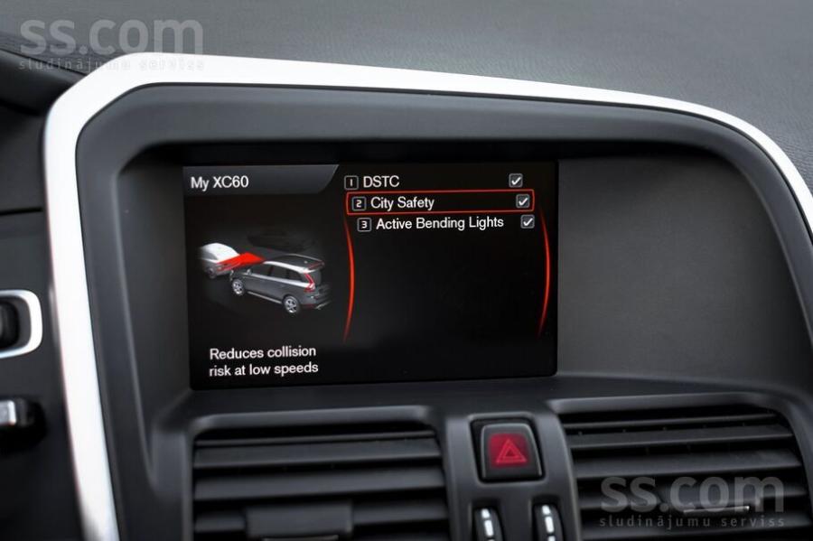 Volvo XC60 2010 Rīga, ar dzinēja tilpumu 2.40 L un nobraukumu 0 tūkst. km par 6750 €, foto 28 vietnē AUTOMOTO.COM.LV