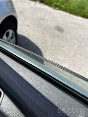 Volvo XC60 2010 Rīga, ar dzinēja tilpumu 2.40 L un nobraukumu 239 tūkst. km par 8100 €, foto 9 vietnē AUTOMOTO.COM.LV