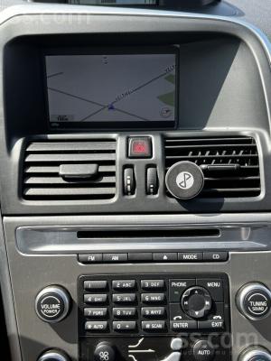 Volvo XC60 2010 Rīga, ar dzinēja tilpumu 2.40 L un nobraukumu 239 tūkst. km par 8100 €, foto 18 vietnē AUTOMOTO.COM.LV