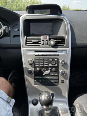 Volvo XC60 2010 Rīga, ar dzinēja tilpumu 2.40 L un nobraukumu 239 tūkst. km par 8100 €, foto 23 vietnē AUTOMOTO.COM.LV