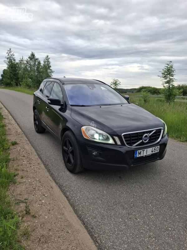 Volvo XC60 2010 Viļņa, ar dzinēja tilpumu 2.40 L un nobraukumu 446 tūkst. km par 5000 €, foto 9 vietnē AUTOMOTO.COM.LV