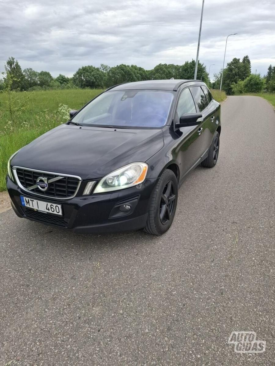 Volvo XC60 2010 in Vilnius, with an engine capacity of 2.40 L and mileage of 446 thousand km for 5000 €, photo 11 on AUTOMOTO.COM.LV
