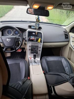 Volvo XC60 2010 in Vilnius, with an engine capacity of 2.40 L and mileage of 446 thousand km for 5000 €, photo 13 on AUTOMOTO.COM.LV