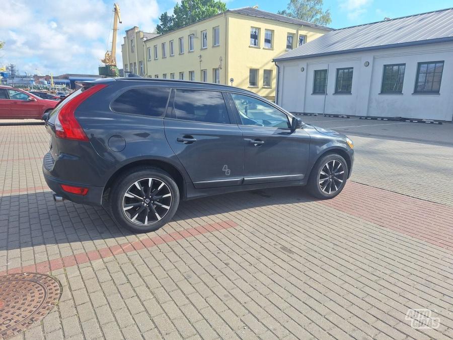 Вольво ХС60 2010 в Клайпеда, объемом двигателя 3.20 л и пробегом 250 тыс. км за 5200 €, фото 17 на AUTOMOTO.COM.LV