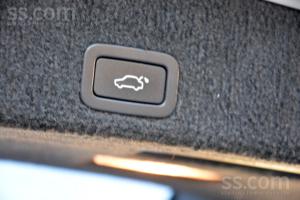 Volvo XC60 2010 Rīga, ar dzinēja tilpumu 2.40 L un nobraukumu 284 tūkst. km par 7999 €, foto 12 vietnē AUTOMOTO.COM.LV