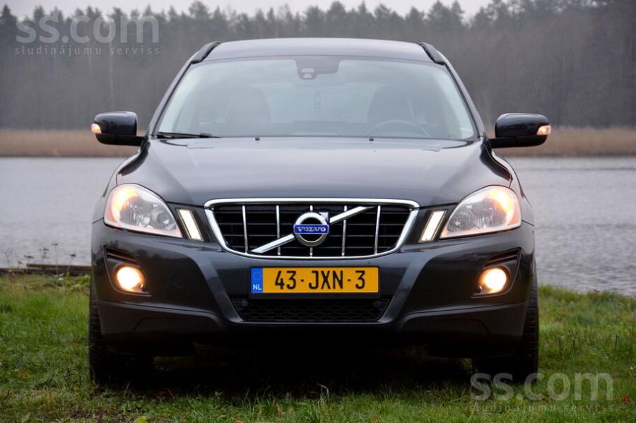 Volvo XC60 2010 Rīga, ar dzinēja tilpumu 2.40 L un nobraukumu 284 tūkst. km par 7999 €, foto 13 vietnē AUTOMOTO.COM.LV