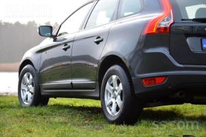 Volvo XC60 2010 Rīga, ar dzinēja tilpumu 2.40 L un nobraukumu 284 tūkst. km par 7999 €, foto 21 vietnē AUTOMOTO.COM.LV