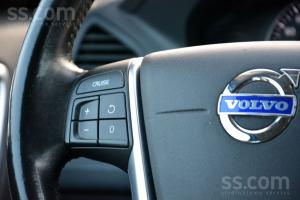 Volvo XC60 2010 Rīga, ar dzinēja tilpumu 2.40 L un nobraukumu 284 tūkst. km par 7999 €, foto 25 vietnē AUTOMOTO.COM.LV