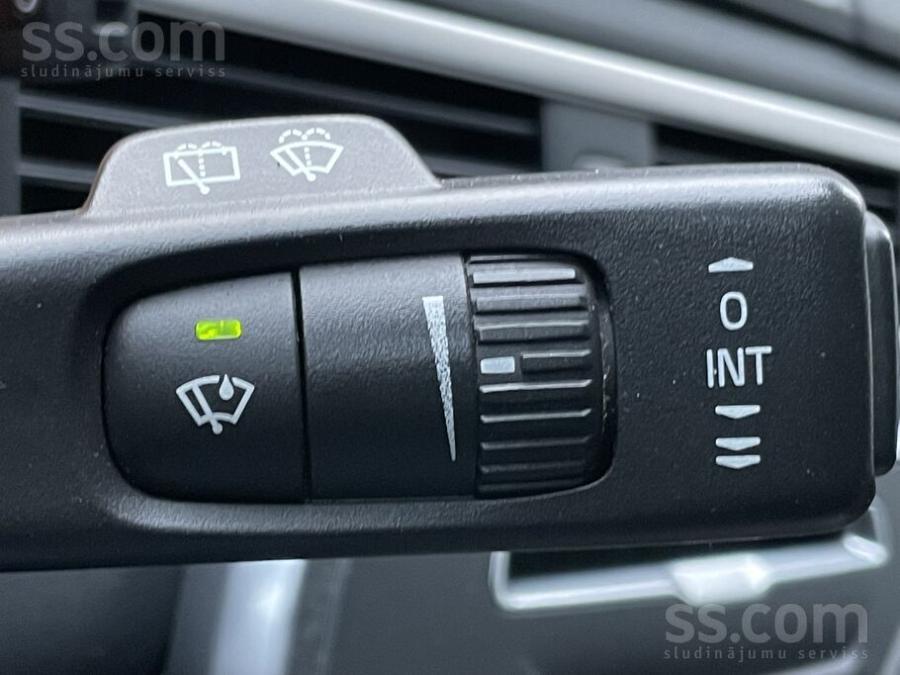 Volvo XC60 2010 Rīga, ar dzinēja tilpumu 2.40 L un nobraukumu 284 tūkst. km par 7999 €, foto 29 vietnē AUTOMOTO.COM.LV