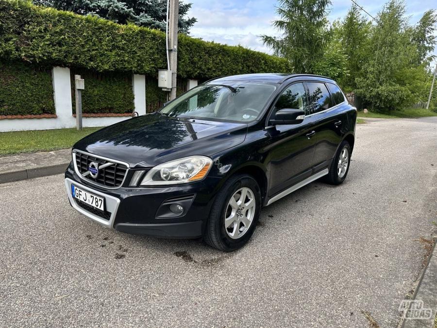 Volvo XC60 2010 Viļņa, ar dzinēja tilpumu 2.40 L un nobraukumu 290 tūkst. km par 5000 €, foto 1 vietnē AUTOMOTO.COM.LV