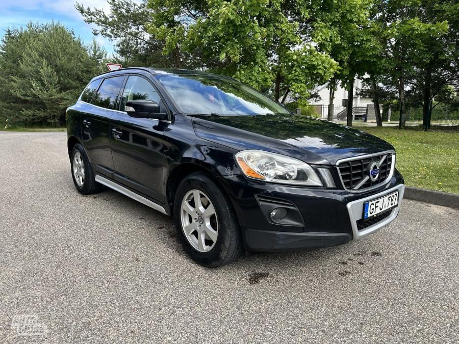 Volvo XC60 2010 Viļņa, ar dzinēja tilpumu 2.40 L un nobraukumu 290 tūkst. km par 5000 €, foto 4 vietnē AUTOMOTO.COM.LV