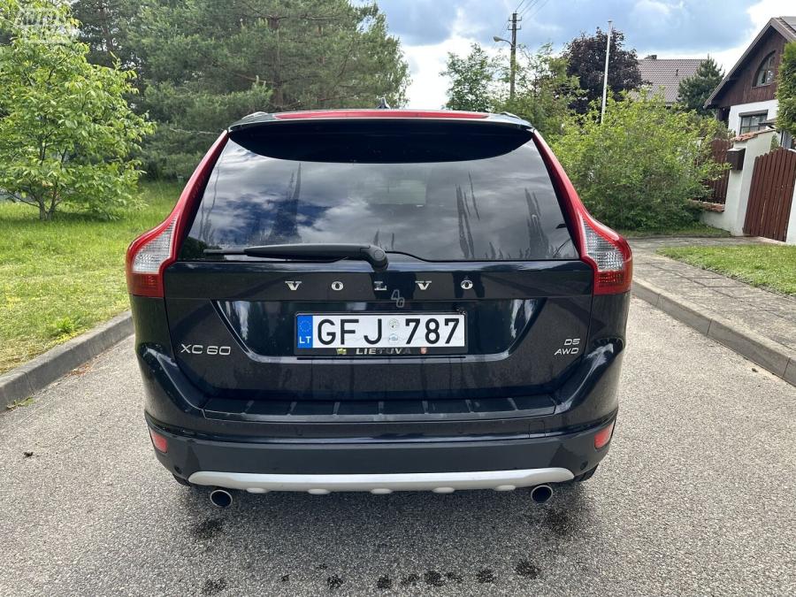 Volvo XC60 2010 Viļņa, ar dzinēja tilpumu 2.40 L un nobraukumu 290 tūkst. km par 5000 €, foto 8 vietnē AUTOMOTO.COM.LV