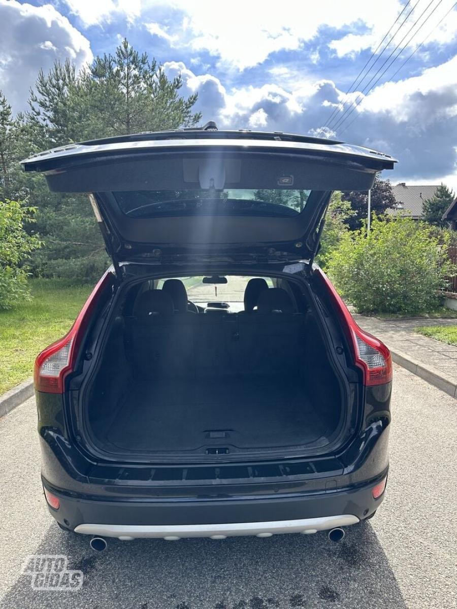 Volvo XC60 2010 Viļņa, ar dzinēja tilpumu 2.40 L un nobraukumu 290 tūkst. km par 5000 €, foto 11 vietnē AUTOMOTO.COM.LV