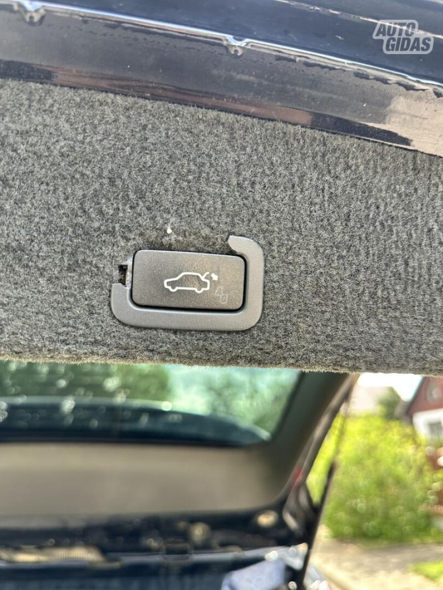 Volvo XC60 2010 Viļņa, ar dzinēja tilpumu 2.40 L un nobraukumu 290 tūkst. km par 5000 €, foto 12 vietnē AUTOMOTO.COM.LV