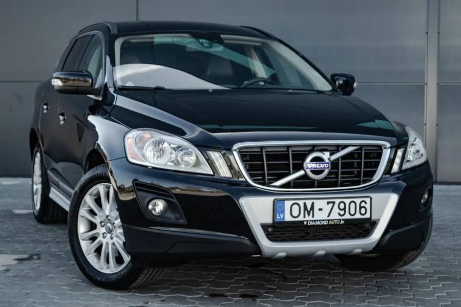 Volvo XC60 2010 Tukums, ar dzinēja tilpumu 2.40 L un nobraukumu 279 tūkst. km par 7980 €, foto 1 vietnē AUTOMOTO.COM.LV