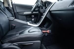 Volvo XC60 2010 Tukums, ar dzinēja tilpumu 2.40 L un nobraukumu 279 tūkst. km par 7980 €, foto 29 vietnē AUTOMOTO.COM.LV