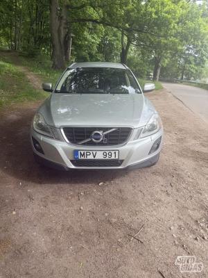 Volvo XC60 2010 in Vilnius, with an engine capacity of 2.40 L and mileage of 329 thousand km for 5000 €, photo 5 on AUTOMOTO.COM.LV