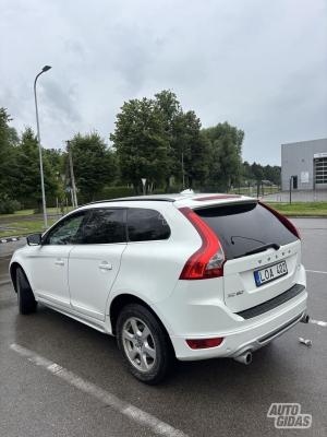 Volvo XC60 2010 in Kaisiadorys, with an engine capacity of 2.40 L and mileage of 366 thousand km for 6800 €, photo 5 on AUTOMOTO.COM.LV