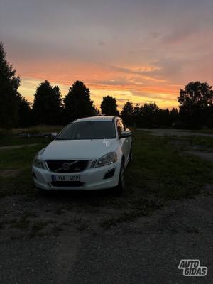 Volvo XC60 2010 in Kaisiadorys, with an engine capacity of 2.40 L and mileage of 366 thousand km for 6800 €, photo 12 on AUTOMOTO.COM.LV