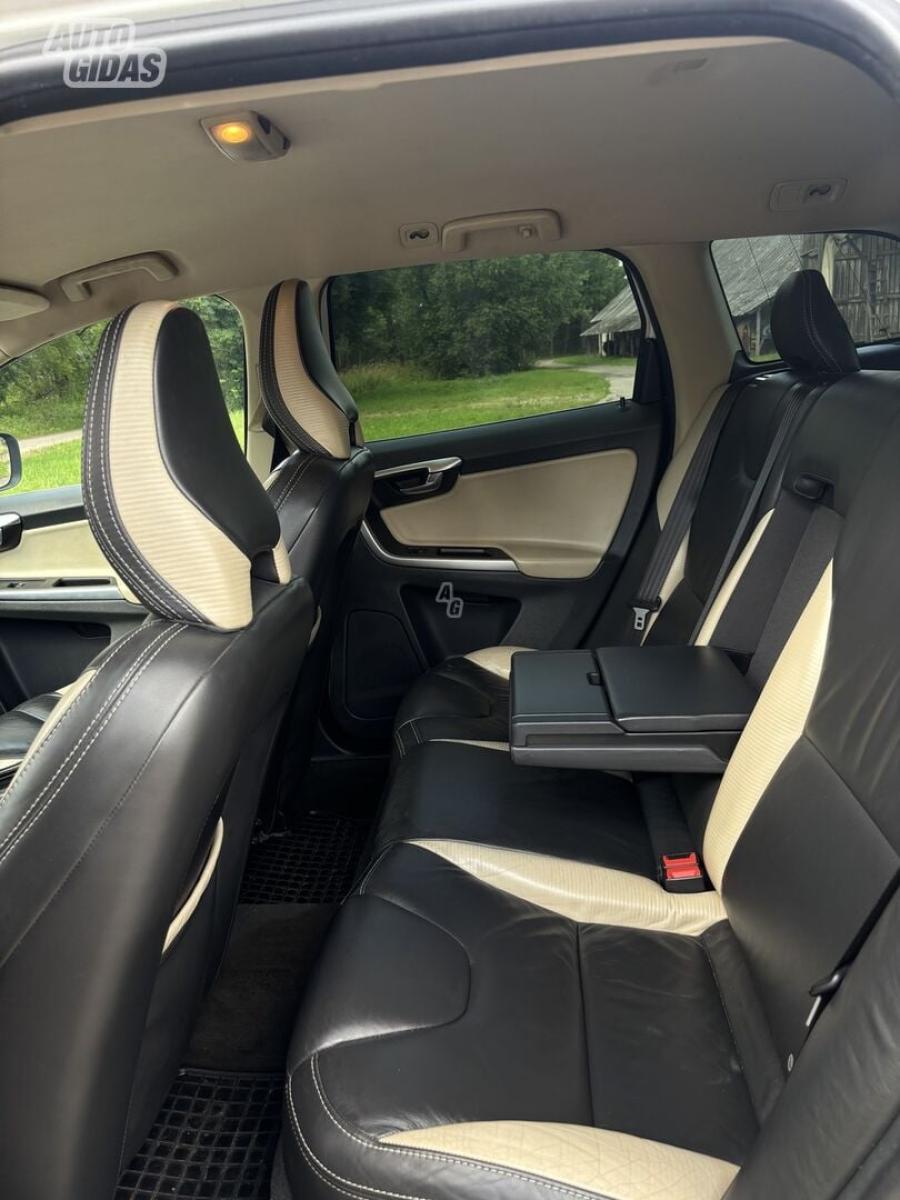 Volvo XC60 2010 in Kaisiadorys, with an engine capacity of 2.40 L and mileage of 366 thousand km for 6800 €, photo 15 on AUTOMOTO.COM.LV