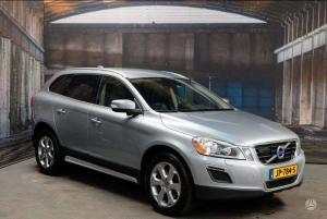 Volvo XC60 2010 in Vilnius, with an engine capacity of 2.40 L and mileage of 290 thousand km for 7999 €, photo  on AUTOMOTO.COM.LV