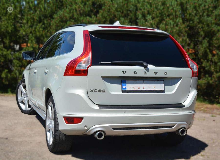 Volvo XC60 2010 Klaipėda, ar dzinēja tilpumu 1.98 L un nobraukumu 280 tūkst. km par 8650 €, foto 4 vietnē AUTOMOTO.COM.LV
