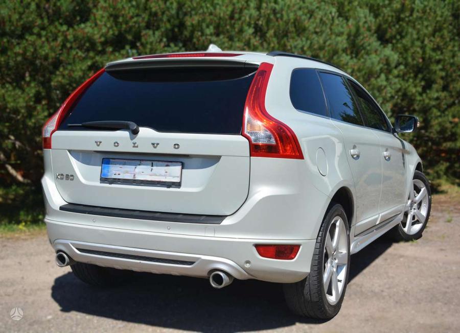 Volvo XC60 2010 Klaipėda, ar dzinēja tilpumu 1.98 L un nobraukumu 280 tūkst. km par 8650 €, foto 8 vietnē AUTOMOTO.COM.LV