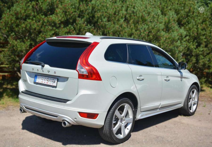 Volvo XC60 2010 Klaipėda, ar dzinēja tilpumu 1.98 L un nobraukumu 280 tūkst. km par 8650 €, foto 34 vietnē AUTOMOTO.COM.LV