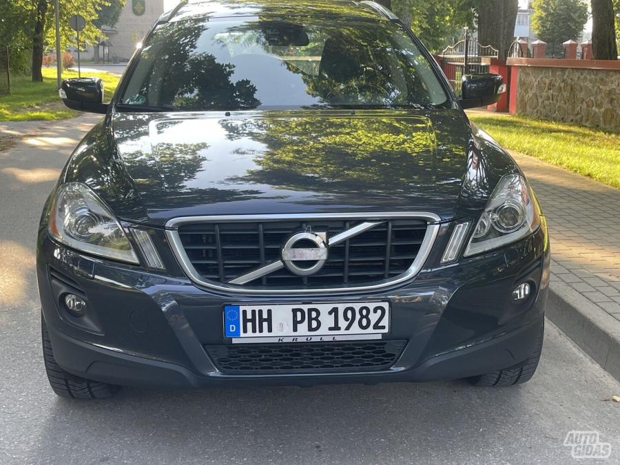Volvo XC60 2010 in Vilnius, with an engine capacity of 2.40 L and mileage of 198 thousand km for 9200 €, photo 3 on AUTOMOTO.COM.LV