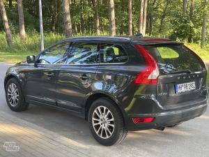 Volvo XC60 2010 in Vilnius, with an engine capacity of 2.40 L and mileage of 198 thousand km for 9200 €, photo 4 on AUTOMOTO.COM.LV