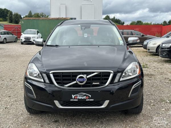 Volvo XC60 2010 Pabradė, ar dzinēja tilpumu 2.40 L un nobraukumu 298 tūkst. km par 8600 €, foto 2 vietnē AUTOMOTO.COM.LV