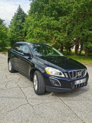 Volvo XC60 2010 in Panevezys, with an engine capacity of 3.00 L and mileage of 274 thousand km for 5500 €, photo  on AUTOMOTO.COM.LV