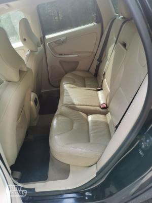 Volvo XC60 2010 in Panevezys, with an engine capacity of 3.00 L and mileage of 274 thousand km for 5500 €, photo 12 on AUTOMOTO.COM.LV