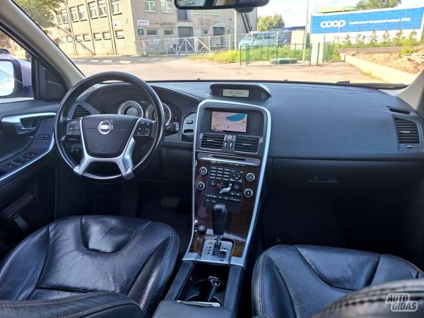 Volvo XC60 2010 in Siauliai, with an engine capacity of 2.40 L and mileage of 0 thousand km for 6500 €, photo 8 on AUTOMOTO.COM.LV