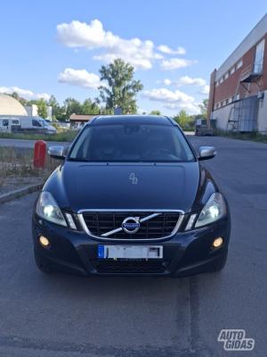 Volvo XC60 2010 Šauļi, ar dzinēja tilpumu 2.40 L un nobraukumu 330 tūkst. km par 6400 €, foto 8 vietnē AUTOMOTO.COM.LV